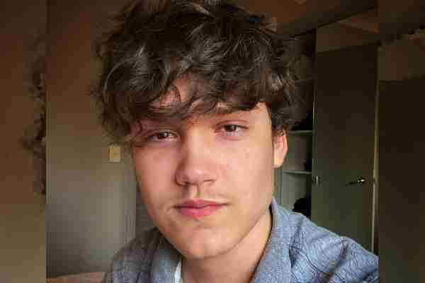 William Atticus Parker Biography - Net Worth, Family, Girlfriend ...