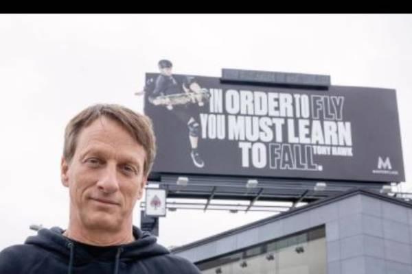 Tony Hawk Biography - Net Worth, Career, Family, Children, Wife ...