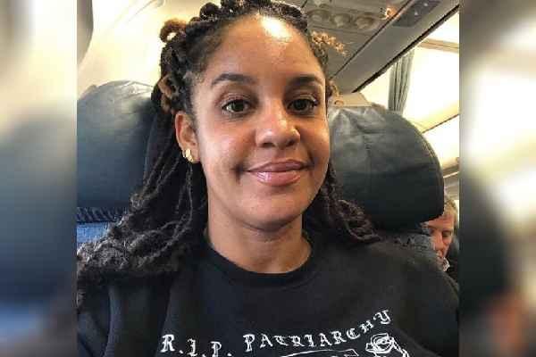 Aryn Drake-Lee Biography - Net Worth, Career, Family, Husband, Divorce ...