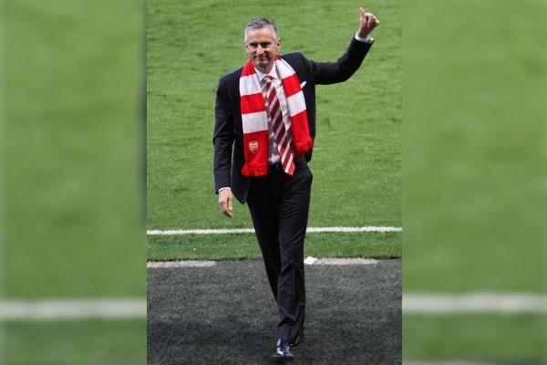 Alan Smith Biography - Net Worth, Commentator, Career, Family, Parents ...