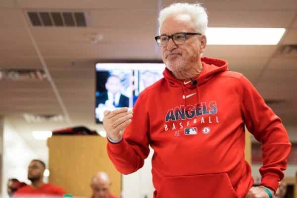 Joe Maddon Biography - Net Worth, Career, Ejected, Cubs, Wife, Children ...