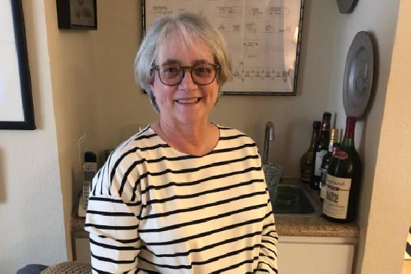 Adam Levine's Mother Patsy Noah Is A Co-Founder Of YourMomCares ...